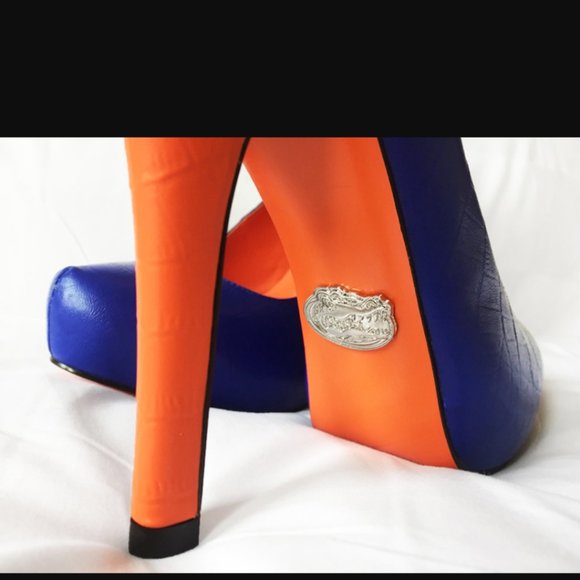 Fan Feet | Shoes | 85 Sized 6 University Of Florida Gators Blue Swamp ...